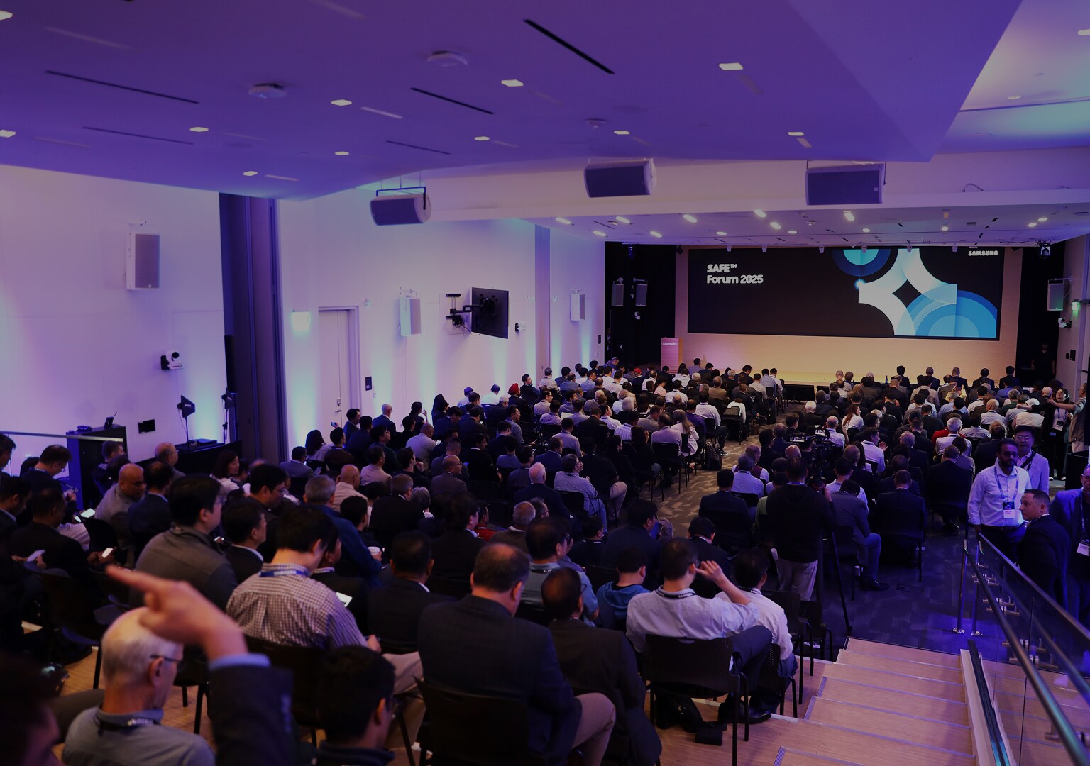 SAFE™ Forum 2025 - Online | Samsung Semiconductor Global