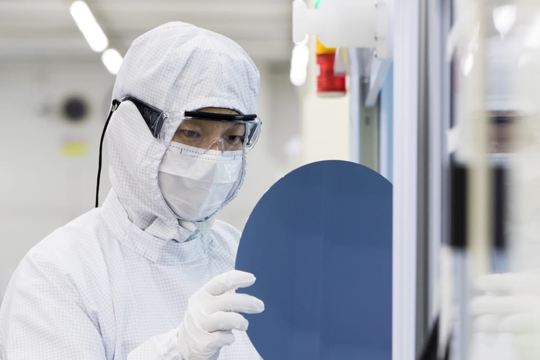 Making Safety a Priority for Our Partners | Samsung Semiconductor Global